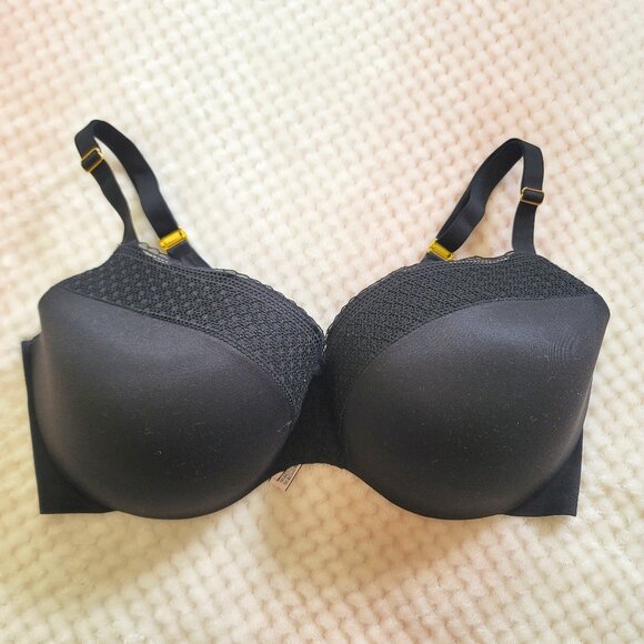 Victoria's Secret | Intimates & Sleepwear | Incredible Underwire Lined ...